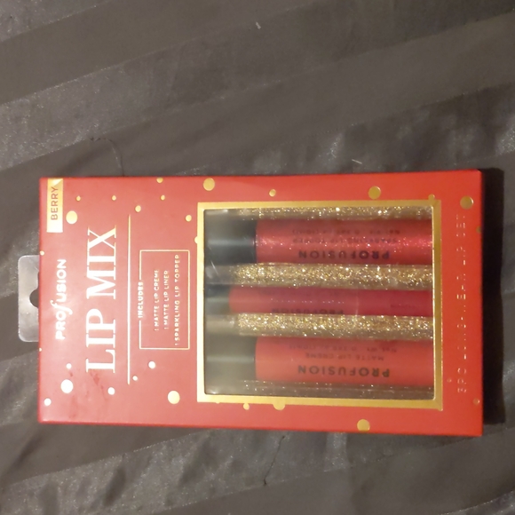Profusion Cosmetics | Makeup | Profusion Cosmetics Red Berry Lip Mix ...